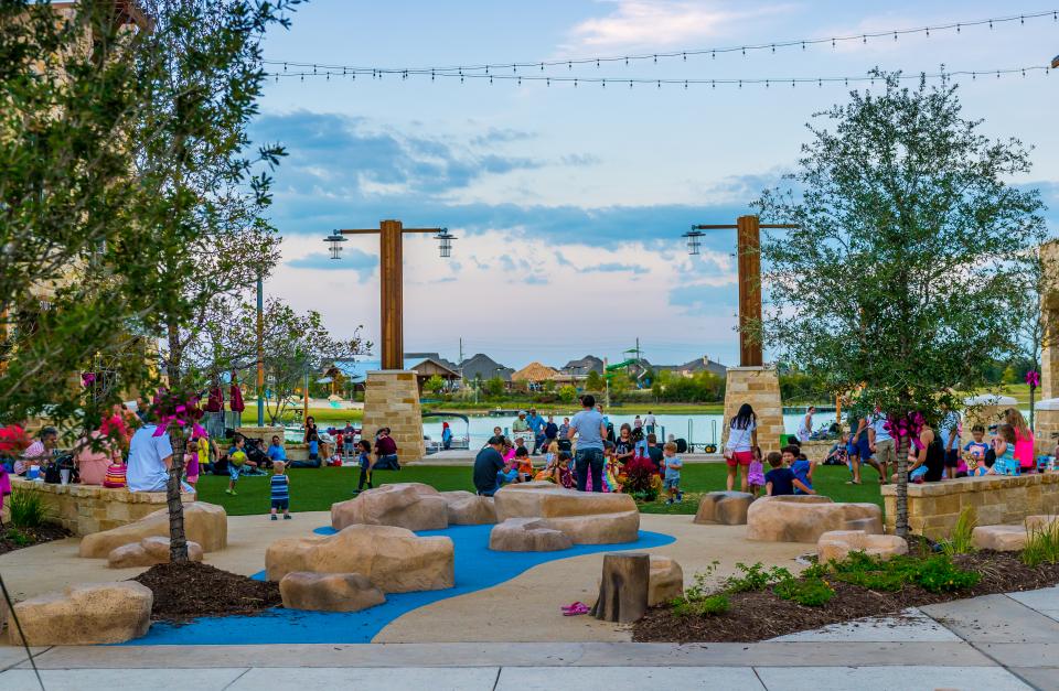 Explore Experiences | Discover the Boardwalk at Towne Lake